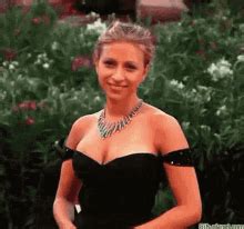 Celebrity Boob Jiggle S Tenor