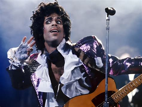 Princes Iconic Guitar Set To Be Auctioned In New York