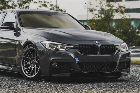 Bmw F30 Sedan 3 Series With 18 Arc 8 Wheels In Hyper Black