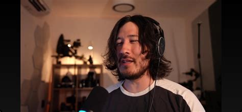 Mark Looks Like An Angel Here R Distractible