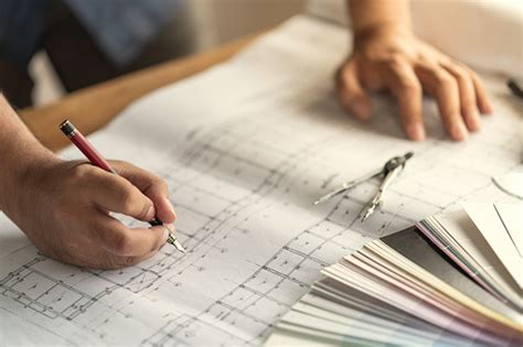 건축가 가정 건설 현장에서의 프로젝트 계획 및 작업 일정 진행에 관한 도면 문서 작성 개념에 대한 스톡 사진 및 기타 이미지 개념 개념과 주제 건설 산업 Istock