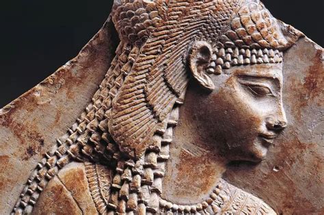 Perdebatan Warna Kulit Cleopatra Firaun Wanita Terakhir Mesir