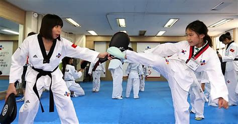 엄마나라에서 왔어요 일일교사된 베트남 태권도대표팀