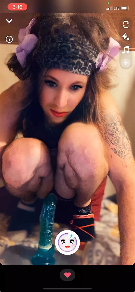 Look At Me Go Shemale Anal Toy Amateur Porn Feat Bakesmakes Xhamster