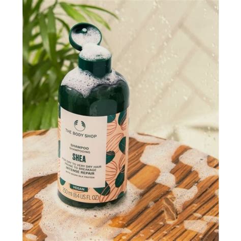 The body shop Shea shampoo ( For dry / Damage hair ) | Shopee Thailand