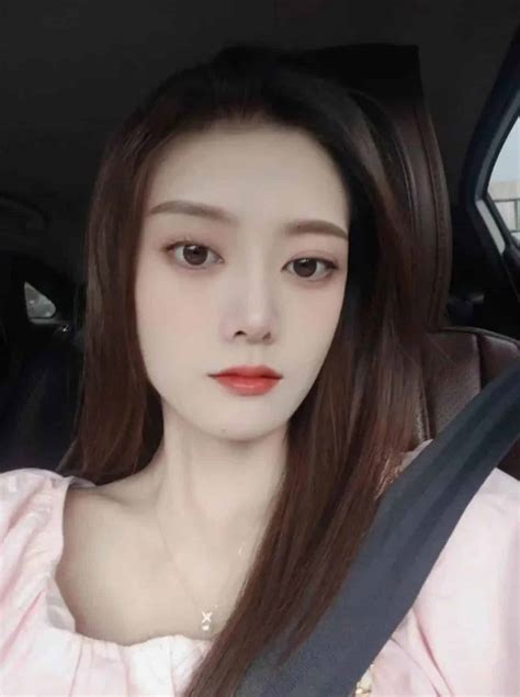 В Китае в возрасте 25 лет скончалась от рака доблестная воительница против рака она не