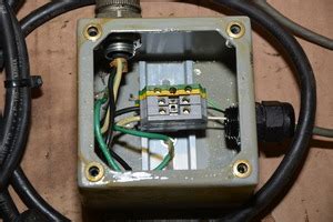 Two Position Electrical SelectOr Switch With Steel Enclosure