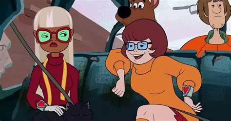 Velma Dinkley Has Officially Come Out As A Lesbian And The Internet Is