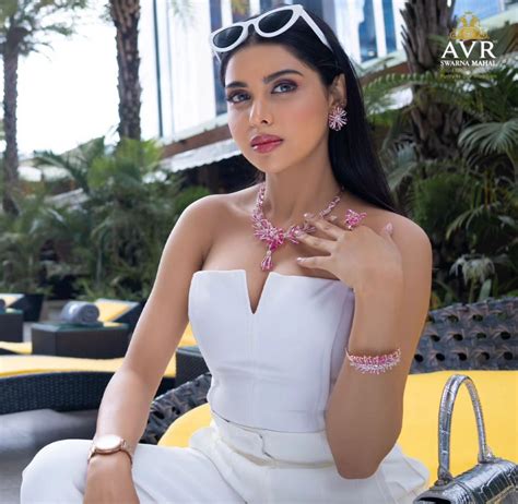 siddhanth a v r on linkedin dubaijewels travelinstyle