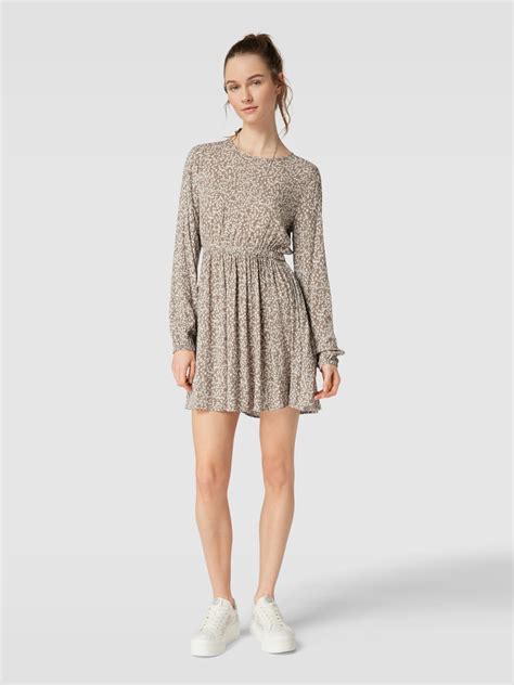 Buffalo Sneaker Mit Plateau Sohle Modell Bloom Weiss Online Kaufen