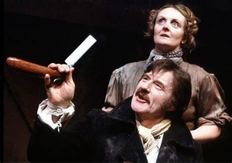 Pictures Of Leon Greene