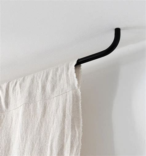 Nutsandwoods Curtain Rail