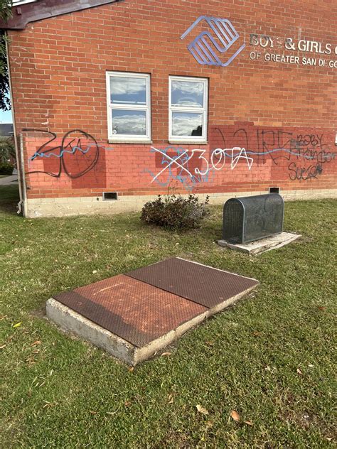 Logan Heights 30 Red Steps R Daygofoos