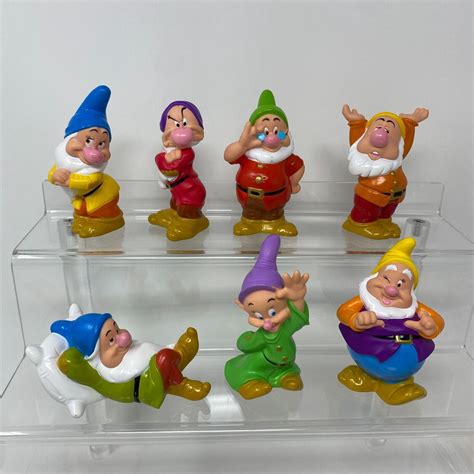 Vintage Walt Disney Snow White And The Seven Dwarfs 7 Figure Vinyl Set