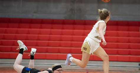 Hotos Custer Hysham Girls Basketball Vs Bridger