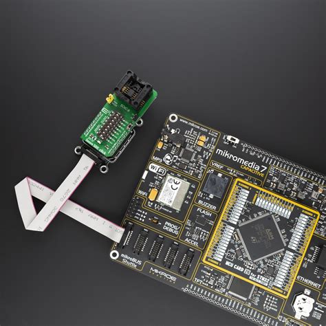 secure soic click mikroe