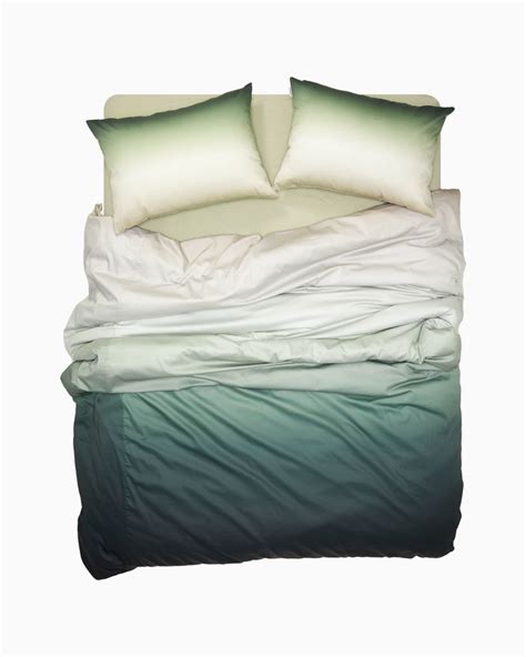 그라데이션 이불 그린