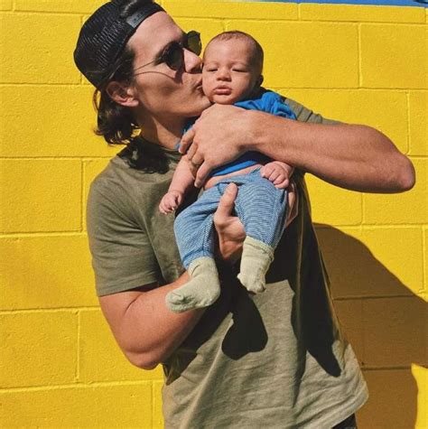 David Gridley Biography Age Height Girlfriend Mrdustbin