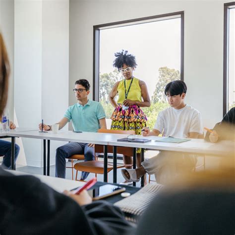 Kursus Ef Languages Abroad 18 25 Tahun