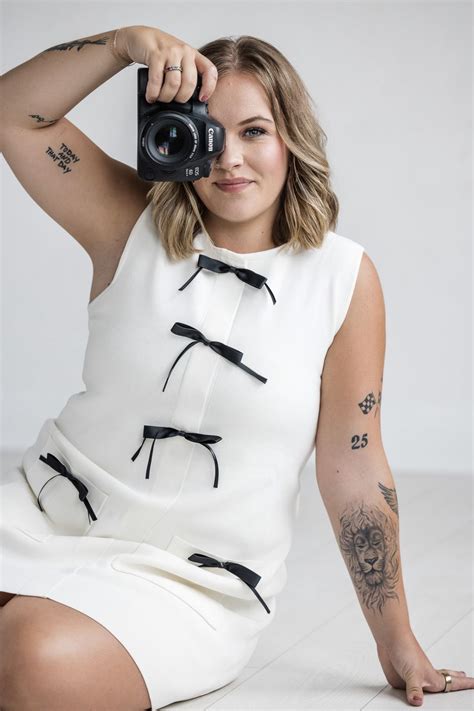 Katie Rosebraugh On Linkedin Groovy Photo Shoot With Photographer