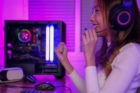 Young Woman Wearing Headphones Playing Computer Game Stock Image Image Of Live Gamer 271096143