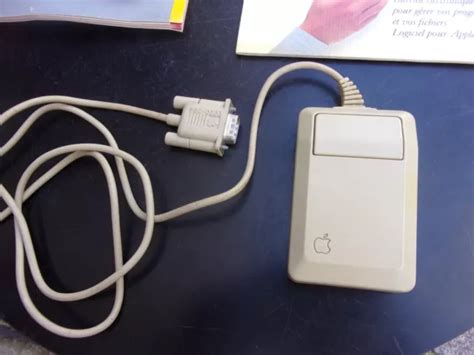 Apple Iic Mouse Rare Model Made In Usa With Vintage Catalogs 17644
