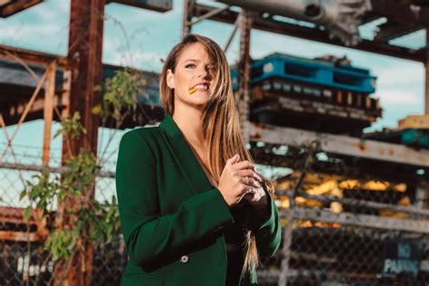 Katie Lyon Bmi Songwriter Nsai Member Independent Musician