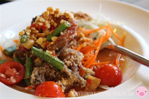Jinda Thai ~ confessions of a little piggy