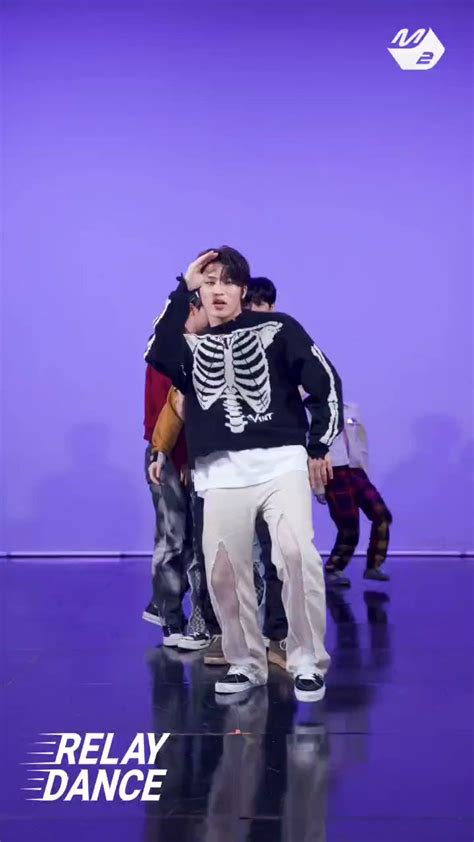 그라데이션분노퀸 On Twitter 곡 느낌이 아예 달라서 비교를 하는게 애매해진다는게 릴댄 영상을 보면 뭔지 알거임 Y19jkvnmud