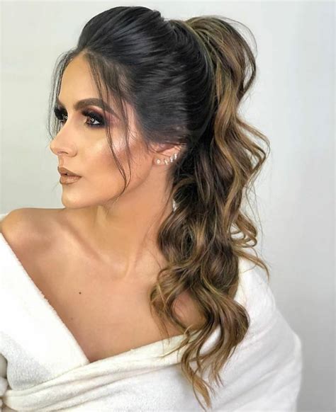 Inspiração Penteados Para O Seu Dia Penteado Para Formatura Preso