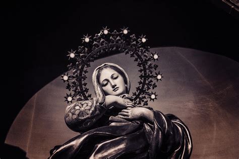 Más de imágenes gratis de Virgen Desnuda y Virgen María Pixabay