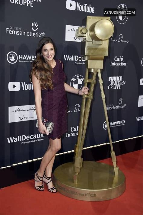 Sally Zcan Feet Aznudefeet