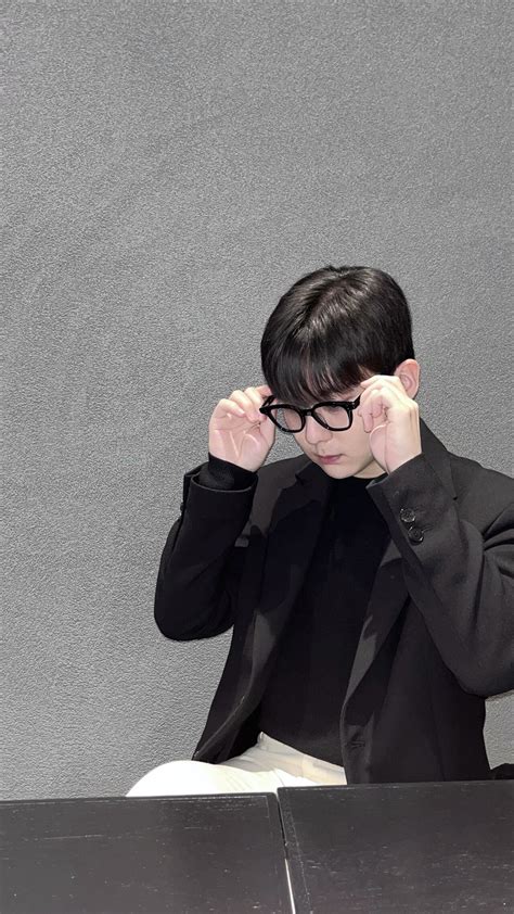 브로치 달면 게이 ㅋㅋㅋㅋㅋ 패션 에펨코리아
