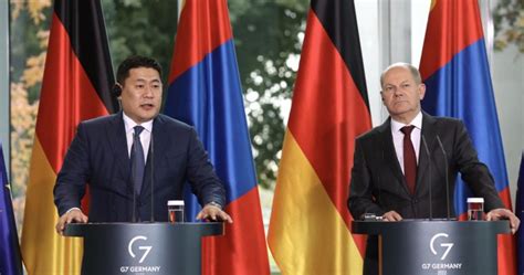 Ерөнхий сайд Л Оюун Эрдэнэ ХБНГУ ын холбооны канцлер О Шольц нар албан