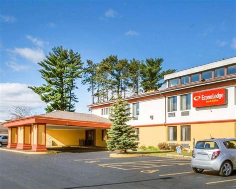 Econo Lodge Inn And Suites Stevens Point Updated Prices 2025