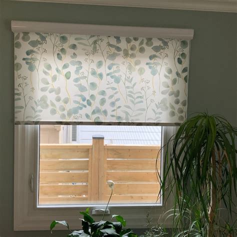 Colorful Geometric Pattern Roller Blind Vibrant And Artistic Design