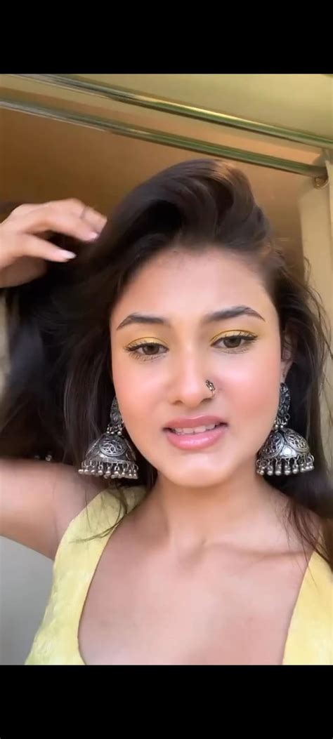 aayushi r ulluappactresses