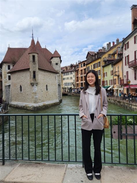 🇫🇷 프랑스여행 3일차 평화로운 동화속 풍경 프랑스 소도시 안시여행🏞️ 네이버 블로그