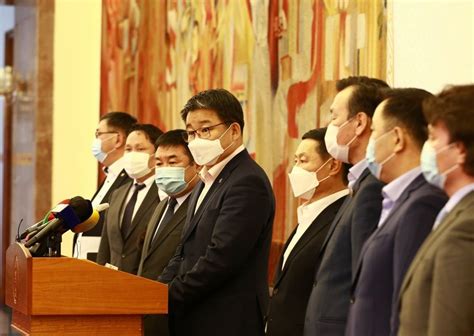 АН ын бүлэг Үндсэн хуулийн Цэцийн дүгнэлтийг хэлэлцэв