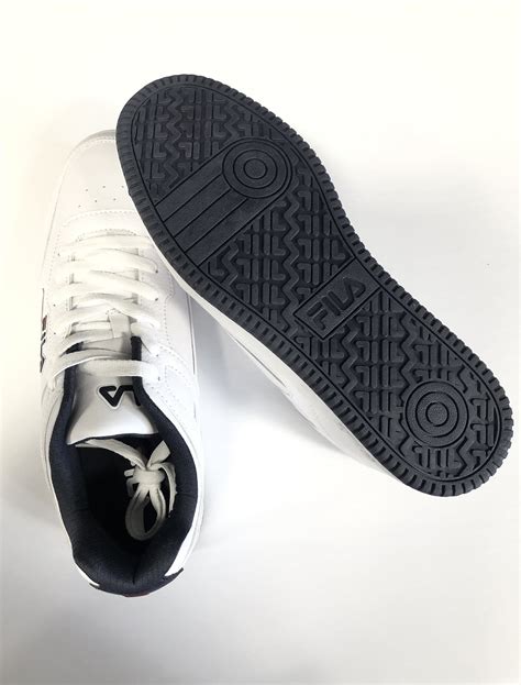 New Mens Taglio Low Trainers Shoe By Fila Whitenavy Skylevel Clothing