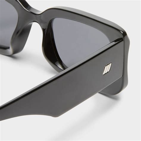 Rippled Rebel Black Uni Sex Rectangle Sunglasses Le Specs