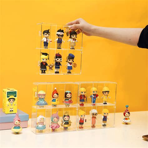 Funko POP Chinov Display