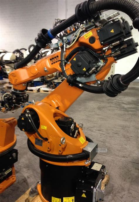 Pin By Polygrinder On Assembly Line Robots Robot Assembly Line Vehicles