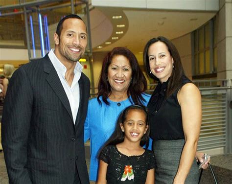 Simone Alexandra Johnson 7 Facts About Dwayne Johnsons Daughter Eceleb Gossip