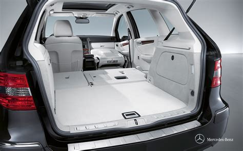 Mercedes Benz B Class Trunk Space Wallpaper 1500l Preview