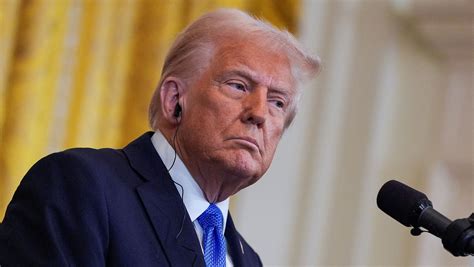 Trump Confirma Tarifas De 25 Para Importações De Aço E Alumínio Pelos