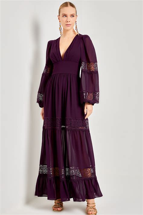 Vestido Renda Sophia Uva