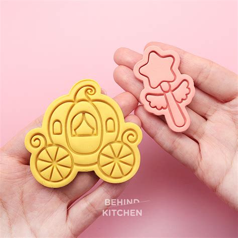 아름답고 사랑스러운 공주님을 위한 신데렐라 쿠키커터 주문제작 쿠키커터 쿠키틀