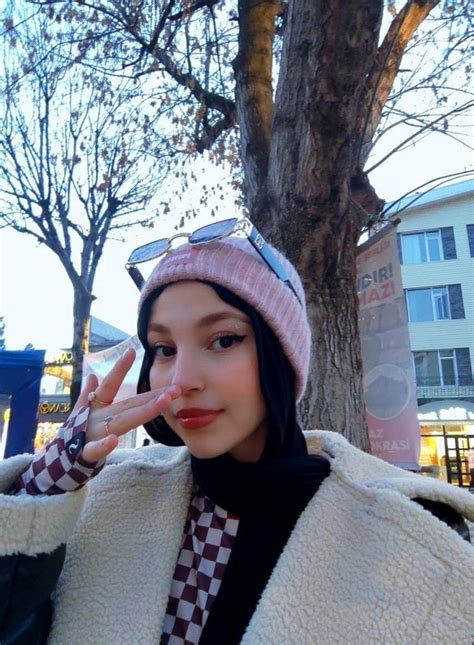 Saso Mo Adlı Kullanıcının صورة شخصية Panosundaki Pin Tarz Moda