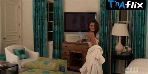 Nathalie Kelley Underwear Scene In Dynasty Tnaflix Com